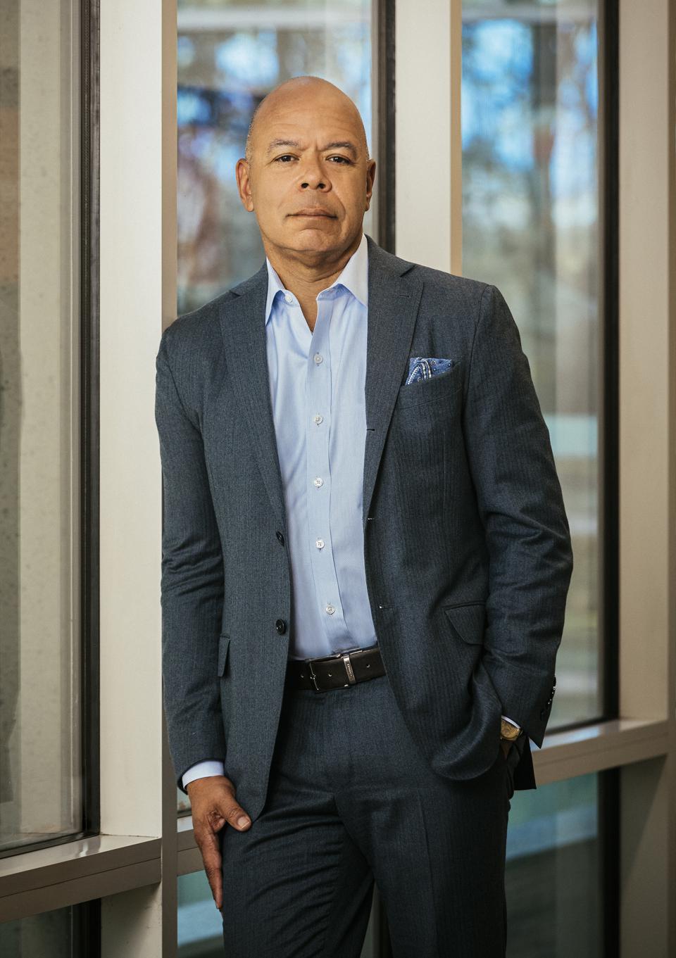 Kevin Warren’s Career Shift: Second-ever “Outsider” to Join UPS C-Suite ...